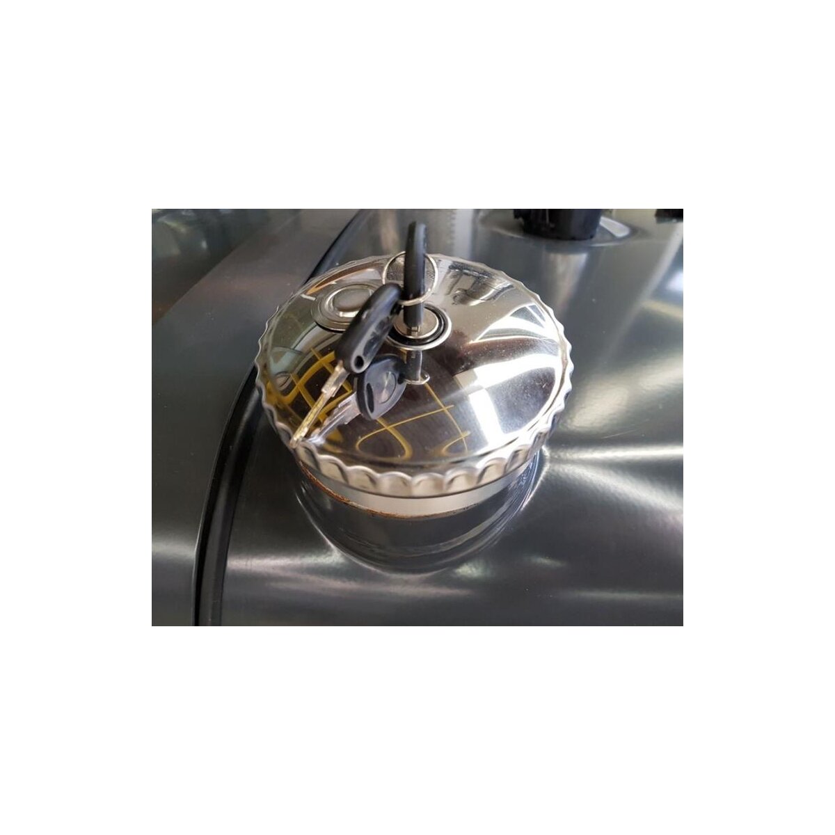 Diebstahl Sicherung Dieseltank DSD-Kit Ø 80 / DAF - IVECO - MAN - Mer ...